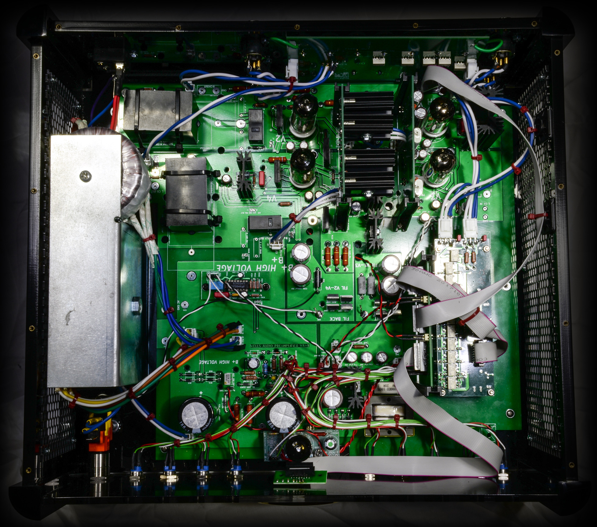 Wells Audio Commander Preamplifier Review | Audiophilepure